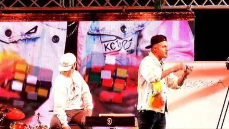 Expert Comedy Booking Agency For Big Events