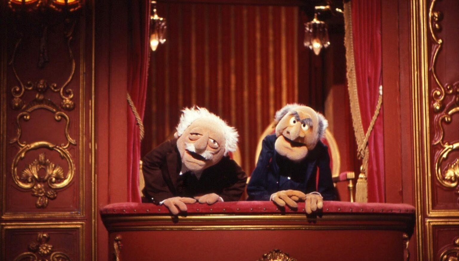 How Comedians Handle Hecklers: Stories from the Stage